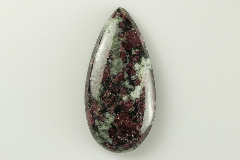 1.57" Brilliant Polished Eudialyte Cabochon - Russia (#195241) For Sale ...