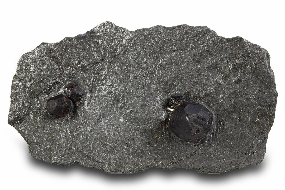5.2" Plate of Three Red Embers Garnets in Graphite - Massachusetts ...