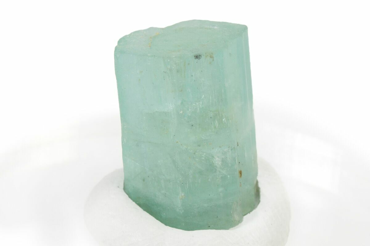 .55" Gemmy Vanadium Emerald Beryl Crystal - Nigeria (#322899) For Sale - FossilEra.com